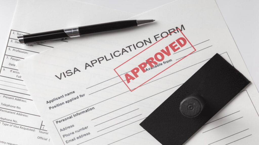 How to Write SOP For Visitor Visa | Best Sample & Guide 2023